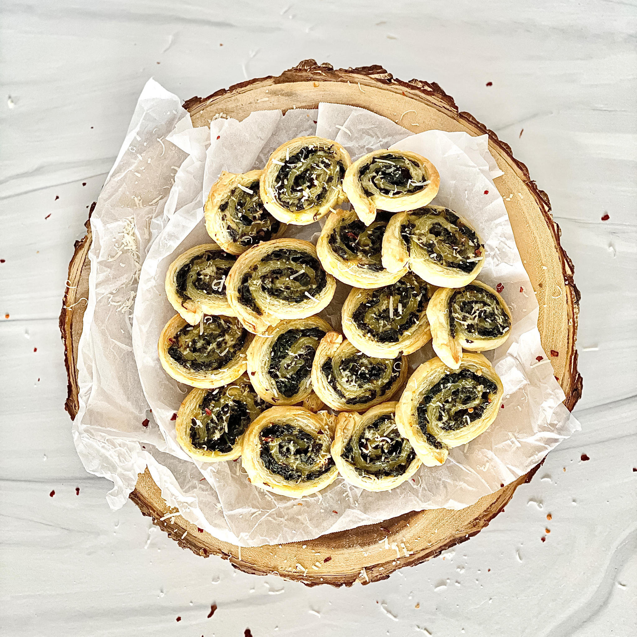 Spinach & Cheese Pinwheels – RAVS KITCHEN